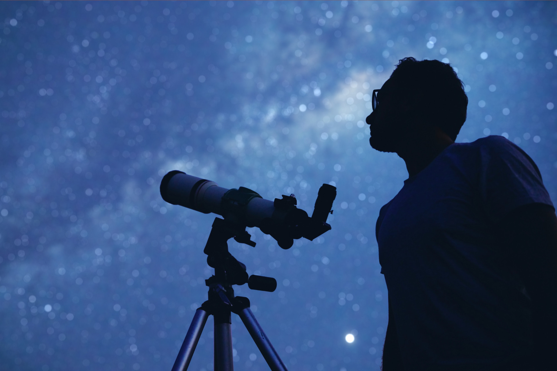 Die Physik hinter Einsteins berühmtester Gleichung