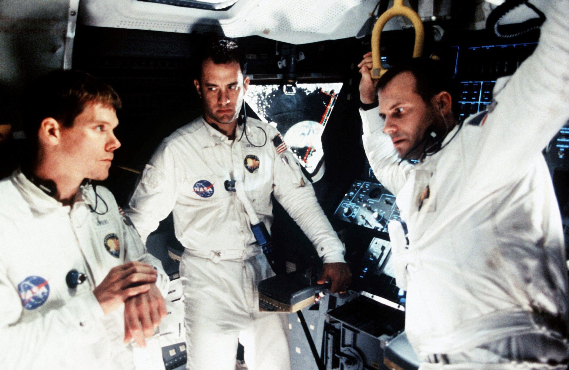 How the Apollo 13 space mission unfolded