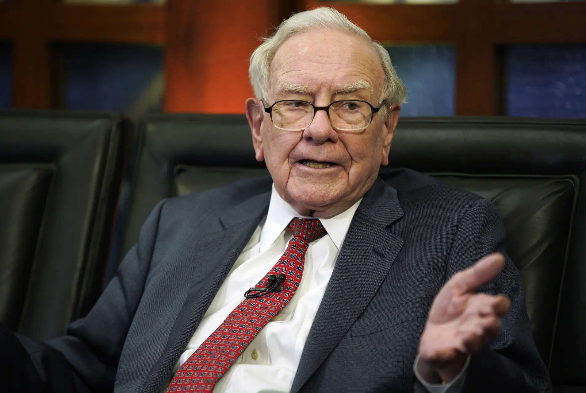 Warren Buffett's Berkshire cashes out Munger’s blockbuster China EV bet ...