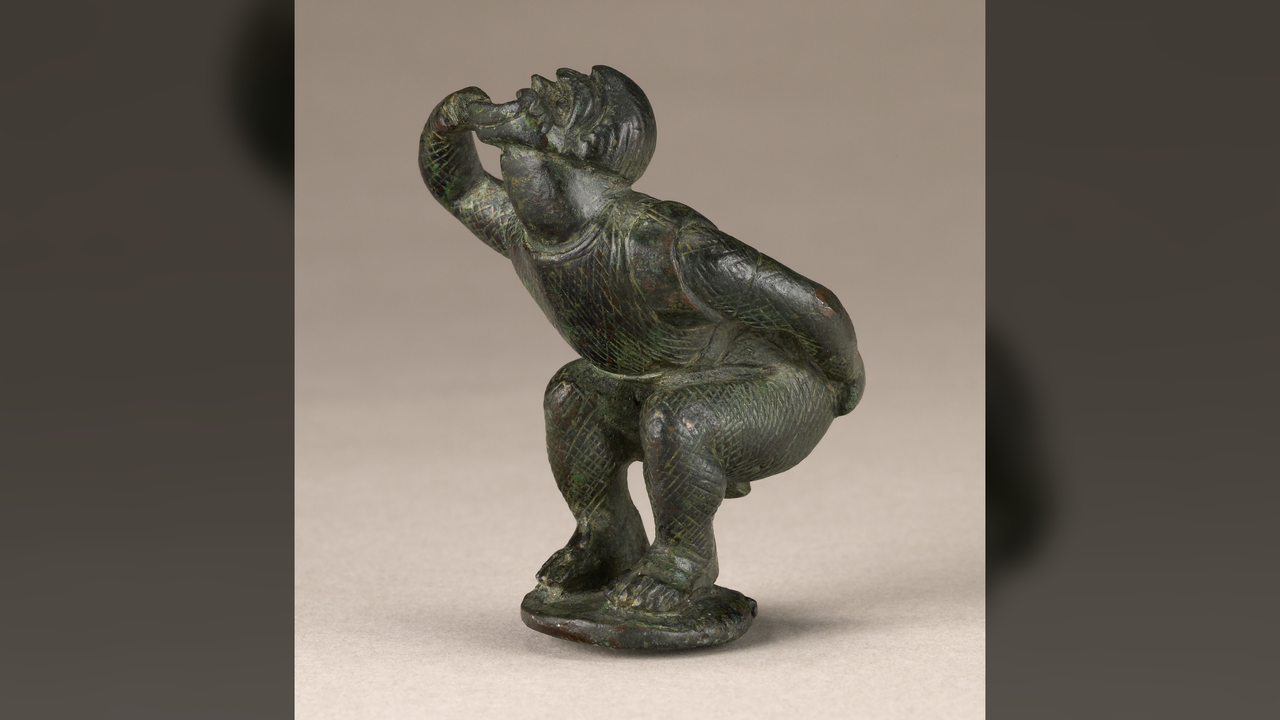 Statuette of a Comic Actor: A 2,000-year-old depiction of a Roman actor ...