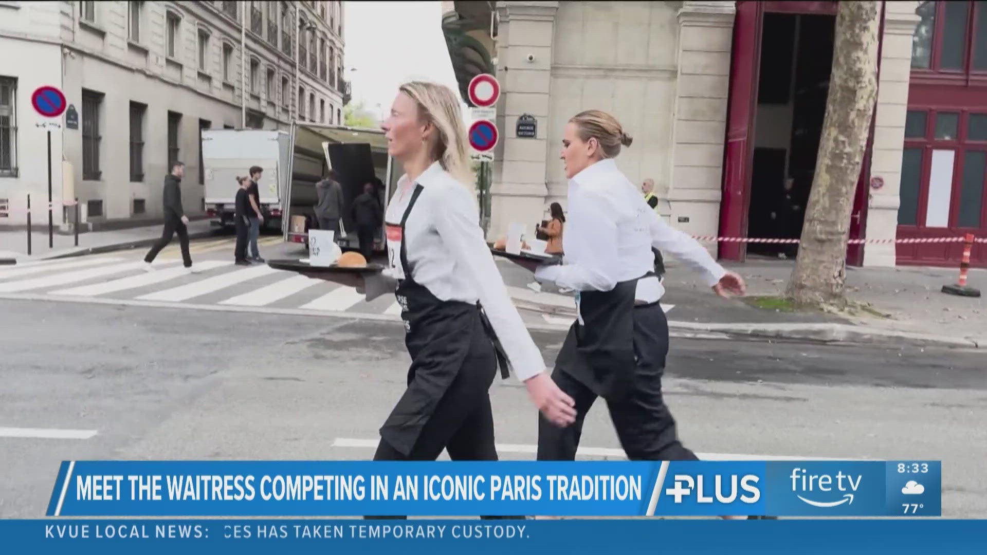 Paris waiters race in revived 'Course des Cafés'