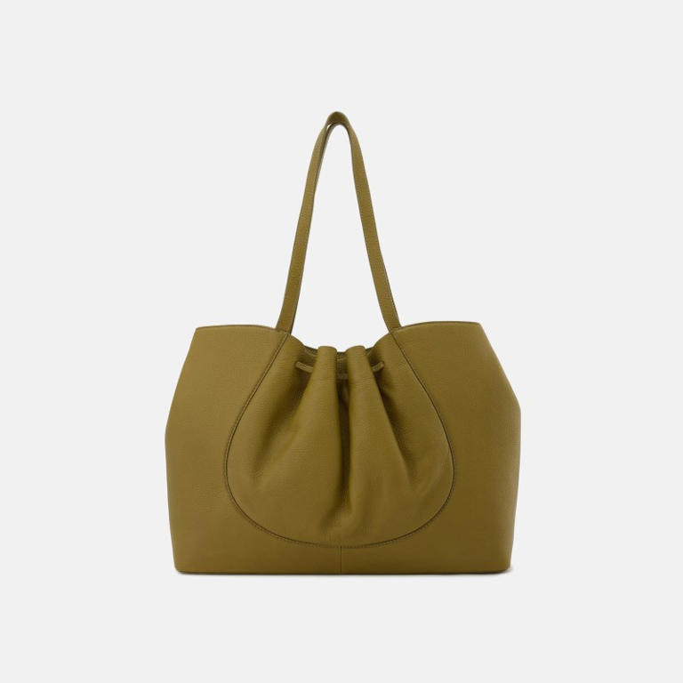 These Spacious Handbags Are Perfect for Back-to-School (or Work) Season