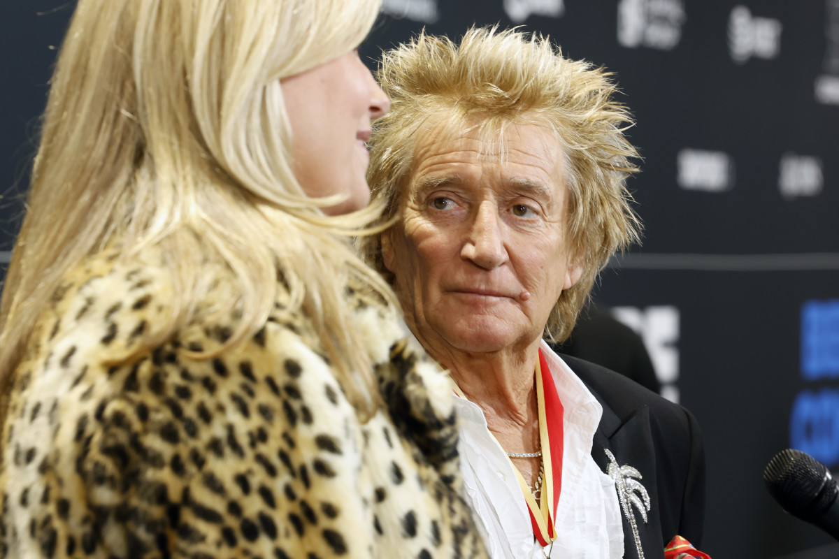 Rod Stewart’s Wife Reveals His Heartbreaking Regret About Their Marriage