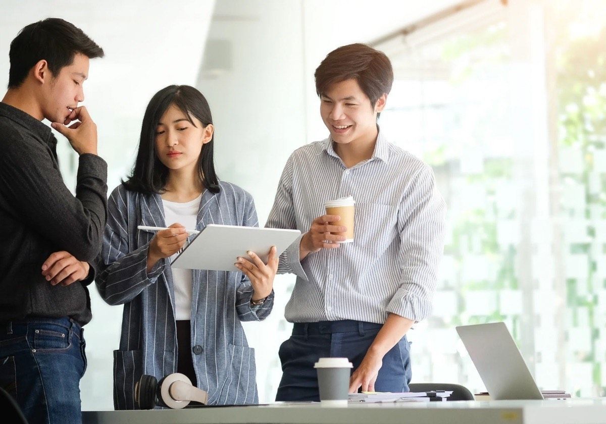 Introvert, Ekstrovert, atau Otrovert? Kenali Tipe Kepribadian Baru yang ...