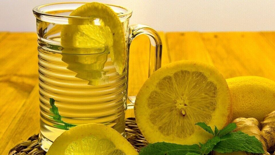 Loaded water: A new fad to stay hydrated and kill sugar craving – Know ...