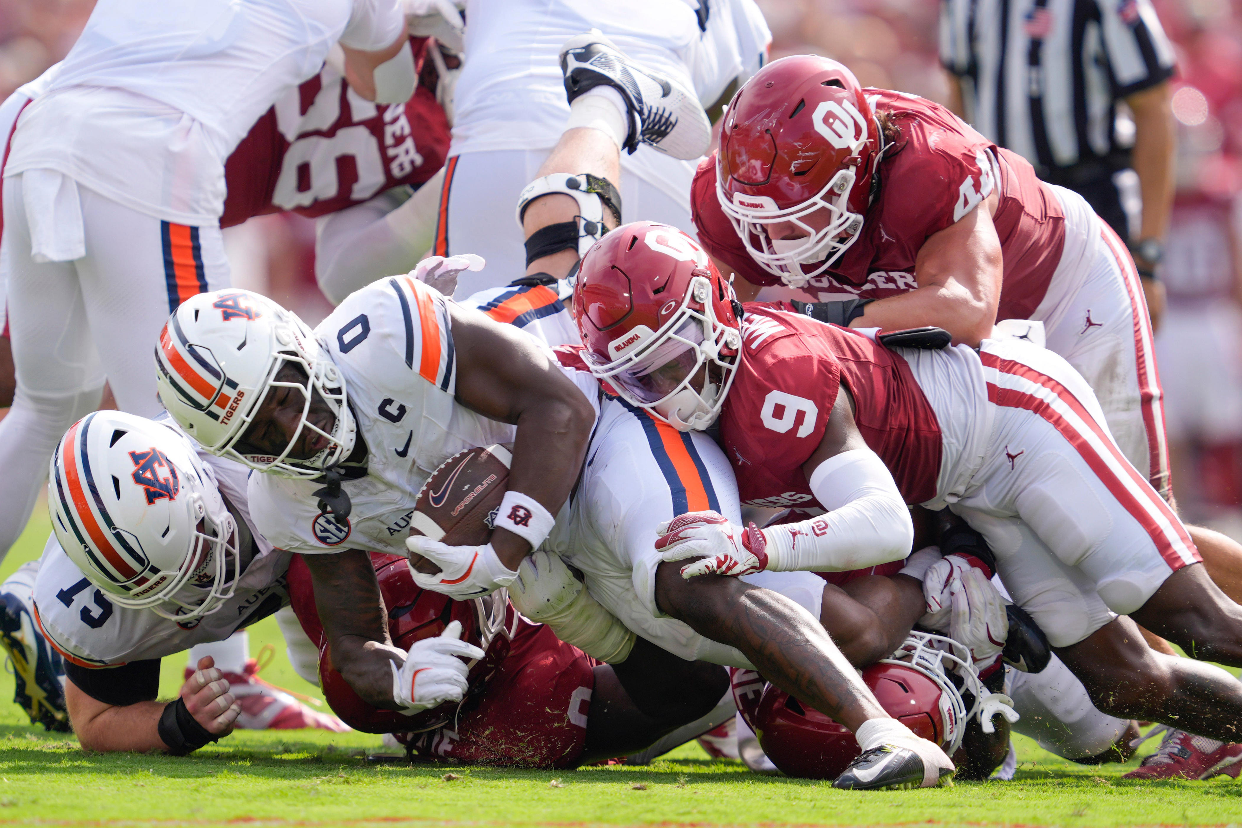 Snap counts from Oklahoma-Auburn via Pro Football Focus