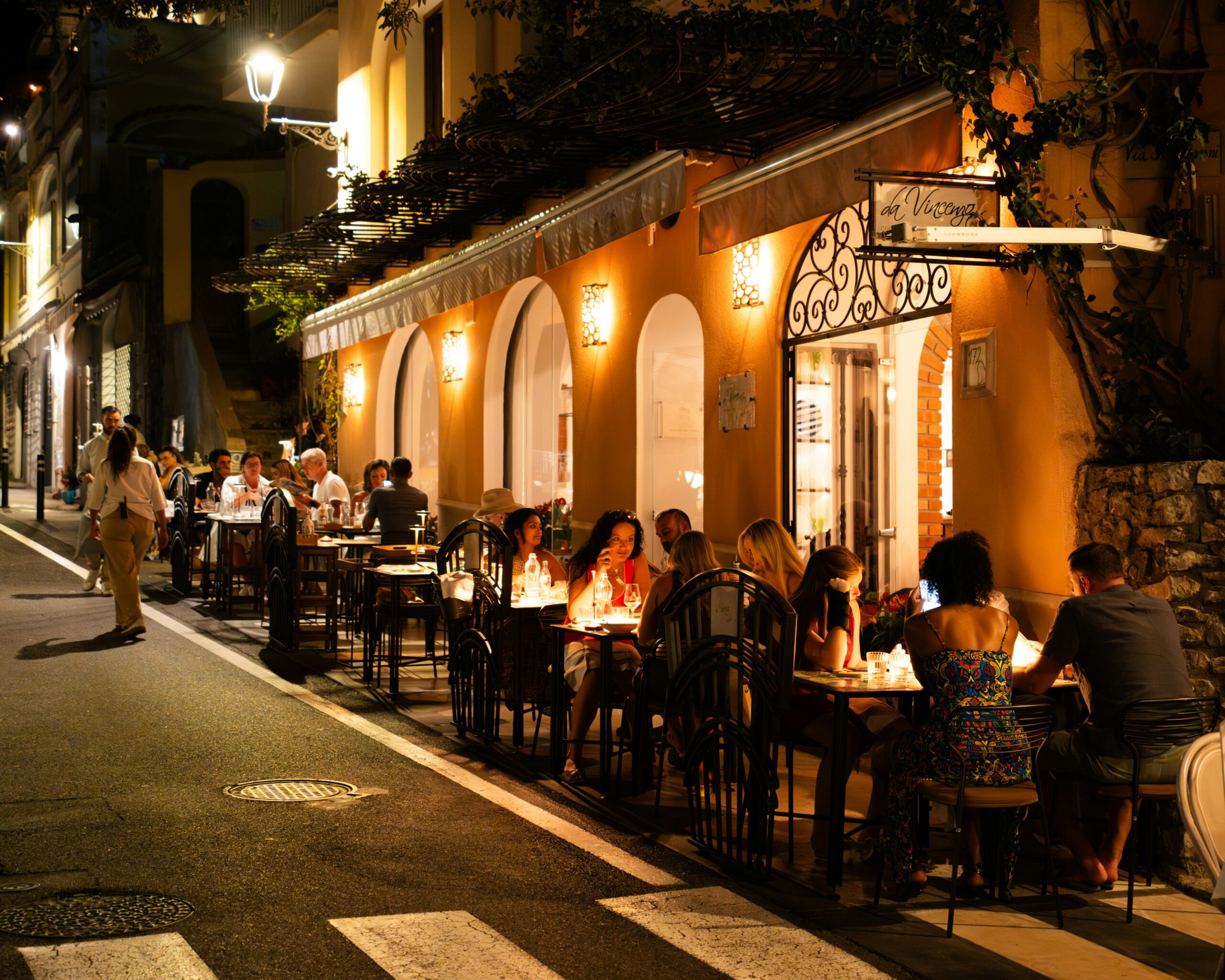 15 rules travelers should know when visiting Italy
