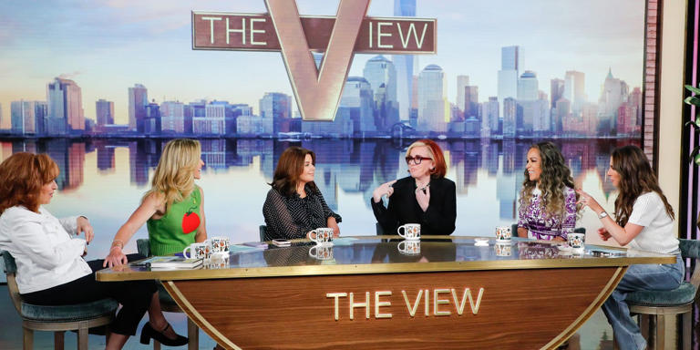 'The View' Cast Finally Weighs In On Jimmy Kimmel Controversy... And ...