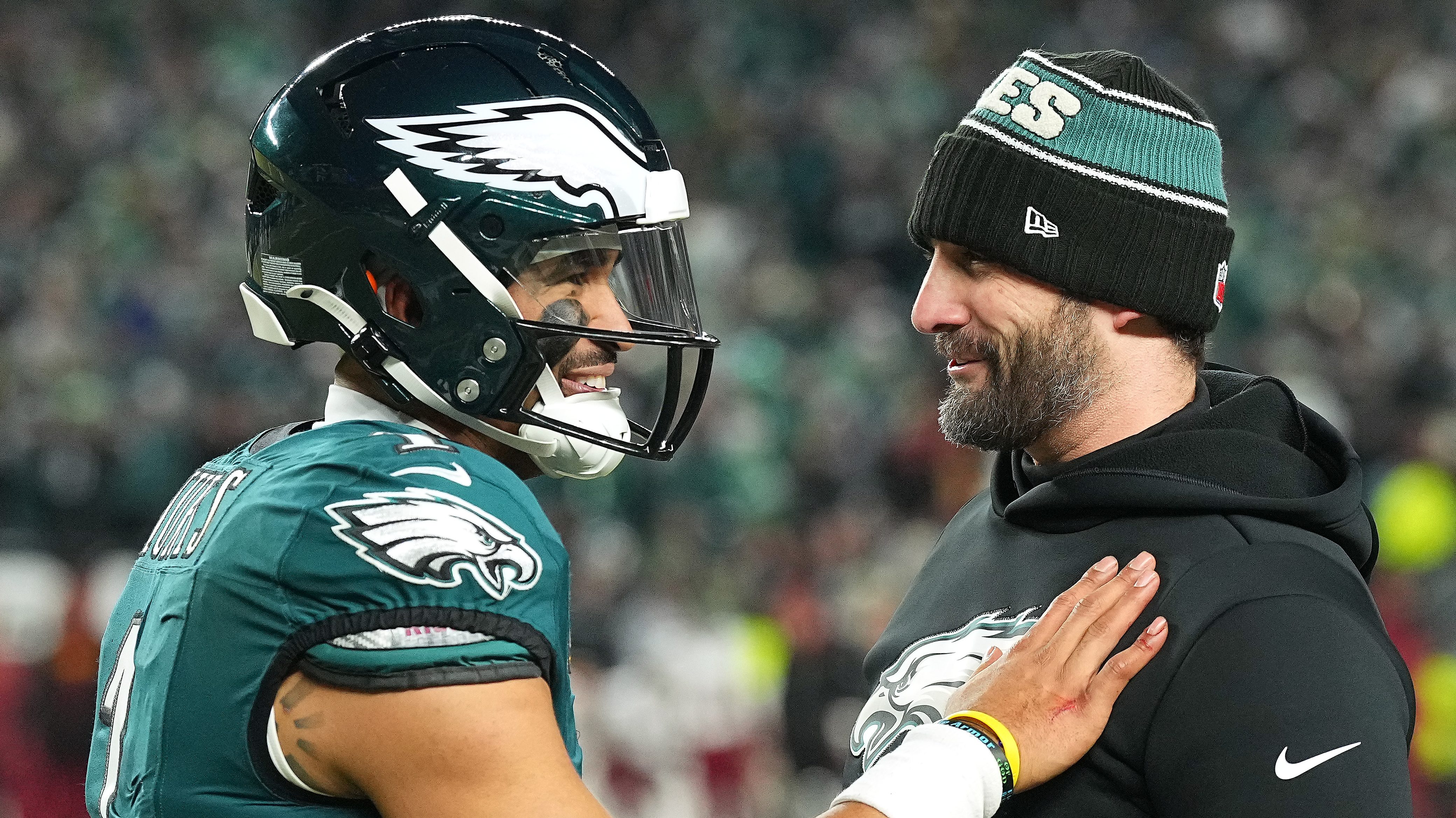 Eagles Linked to Polarizing Former 41-TD Star Quarterback