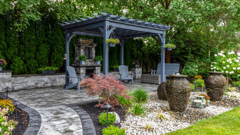 Say Goodbye To Pergolas: Try These Alternatives Instead For A Modern ...
