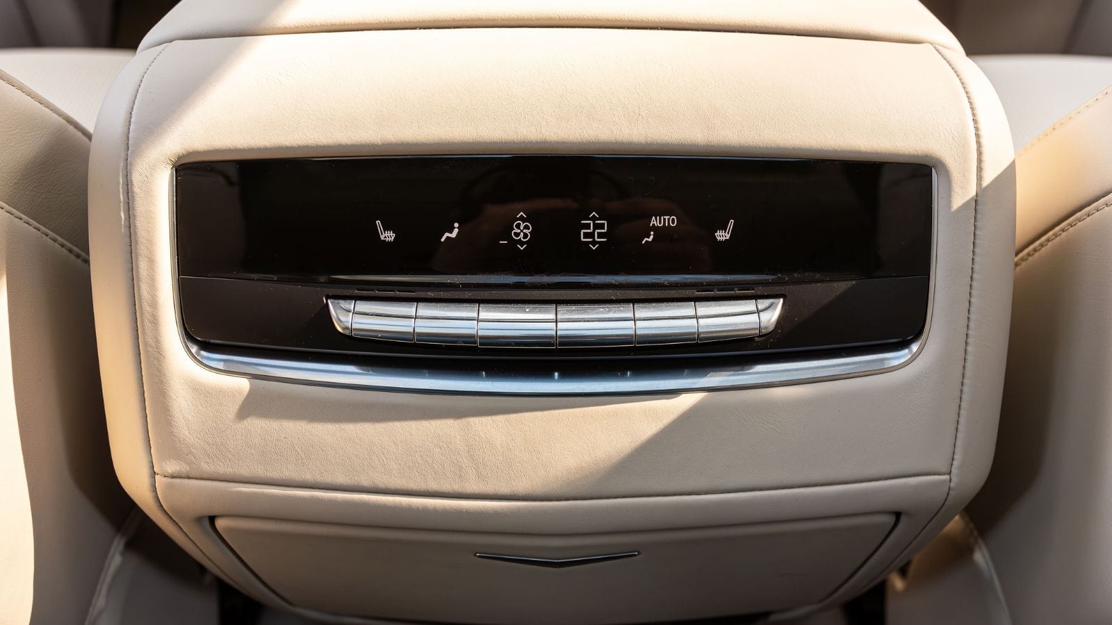 18 useless car features that only exist to raise the price