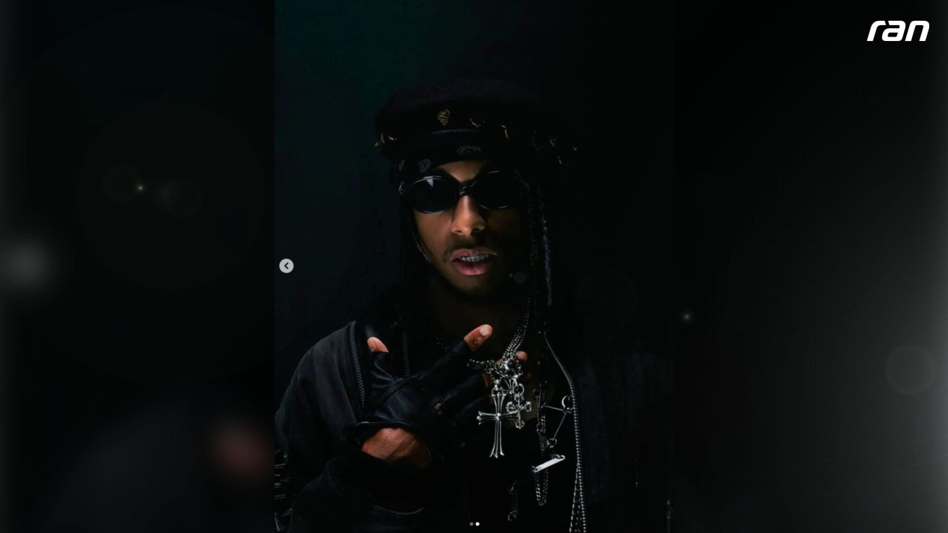 Bayern-Star bald Rapper? Bling-Bling-Foto mit Grillz