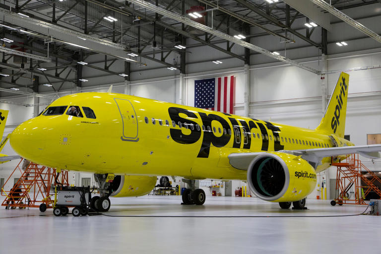 Spirit Airlines offers $44 one-way flights in, out of Detroit for fall ...