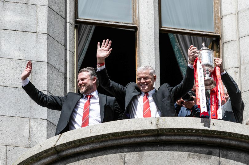 I narked Jimmy Thelin and he pulled me up for it but Aberdeen fans will ...