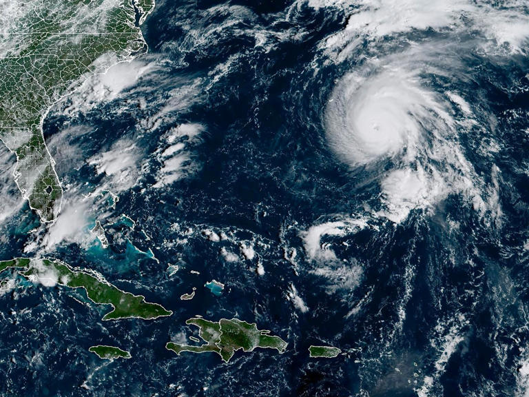 Hurricane Gabrielle intensifies to major Category 3 storm: Latest path ...