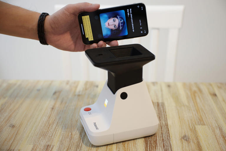 That AI Polaroid trend is cool and all, but this mini photo printer ...