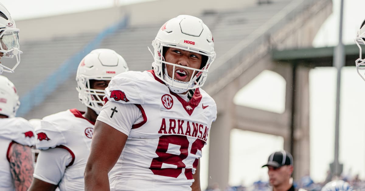 Arkansas’ official depth chart for Notre Dame game