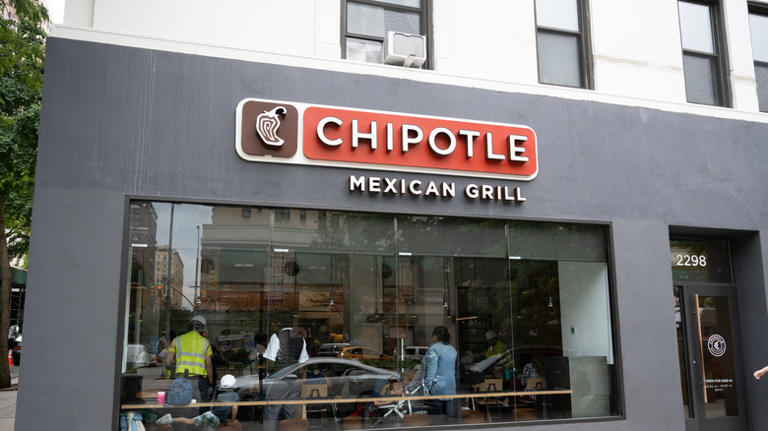 The Only Recap Of TGI Fridays' Downfall You Need