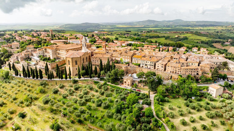 This secret Renaissance village in Tuscany is a must-visit (Ridley ...