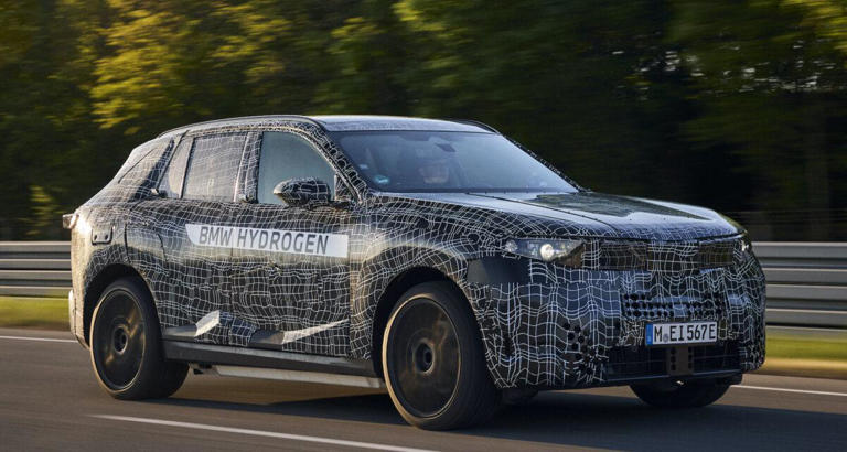 Futur BMW X5 : cinq types de motorisations prévues, dont une version à ...