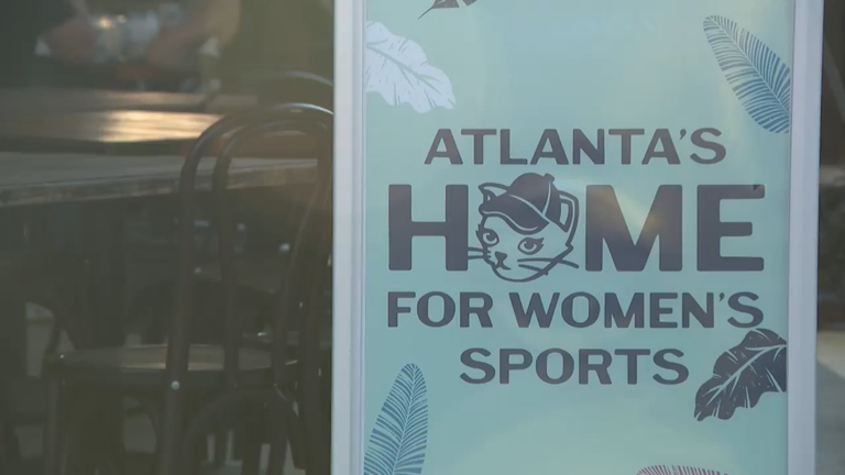 Jolene Jolene, Atlanta's 1st women's sports bar, creates space for long ...