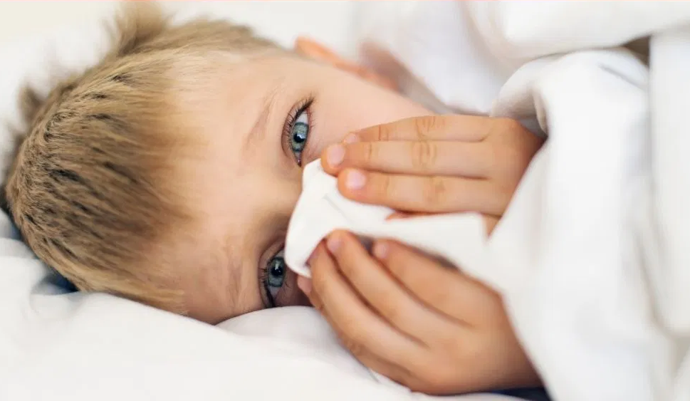 Viral Fever: Dangerous Symptoms You Should Never Ignore, Say Experts