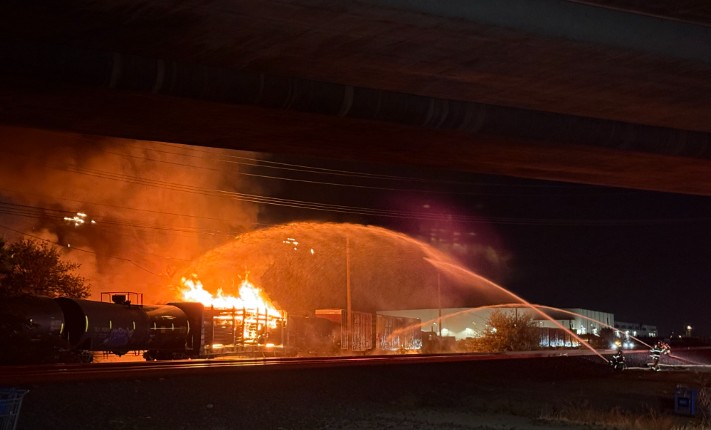 Crews extinguish train fire in North Highlands, roads back open