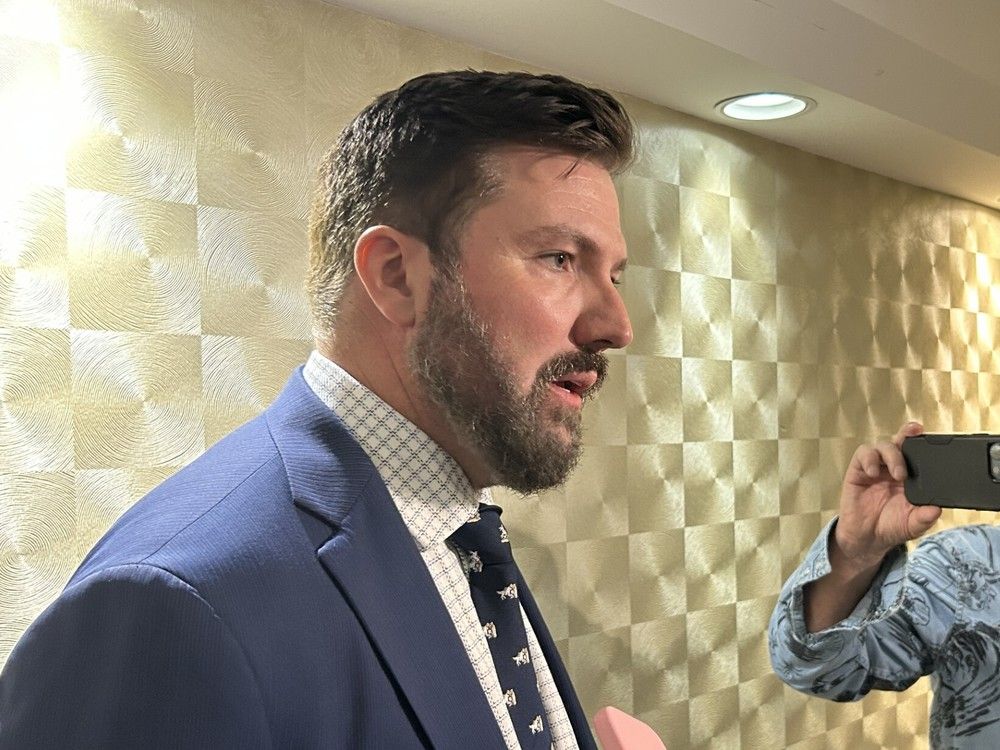 Dismissed Saskatoon police sergeant pushes for reinstatement