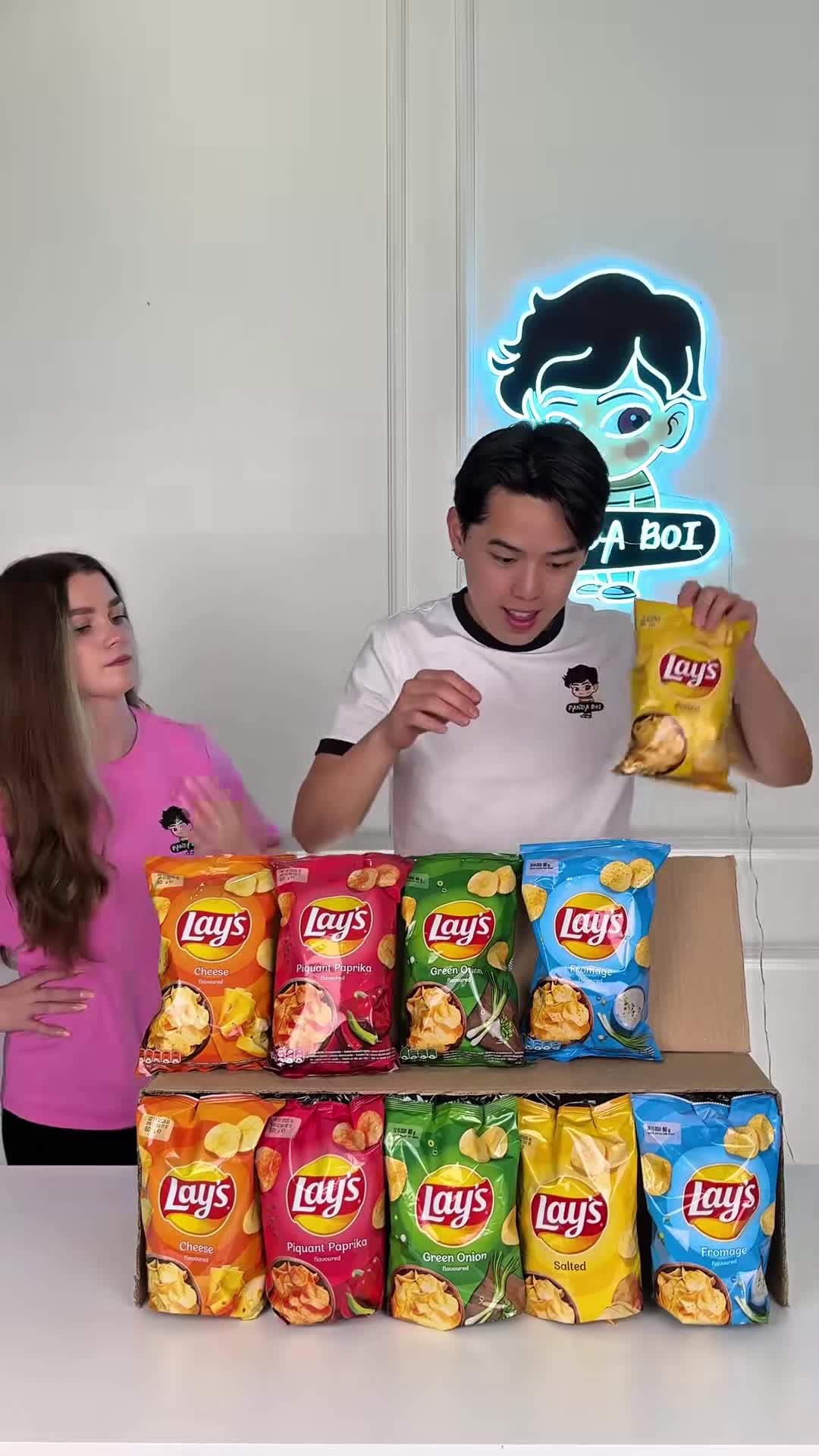 I reveal my top Lays flavors with colors!