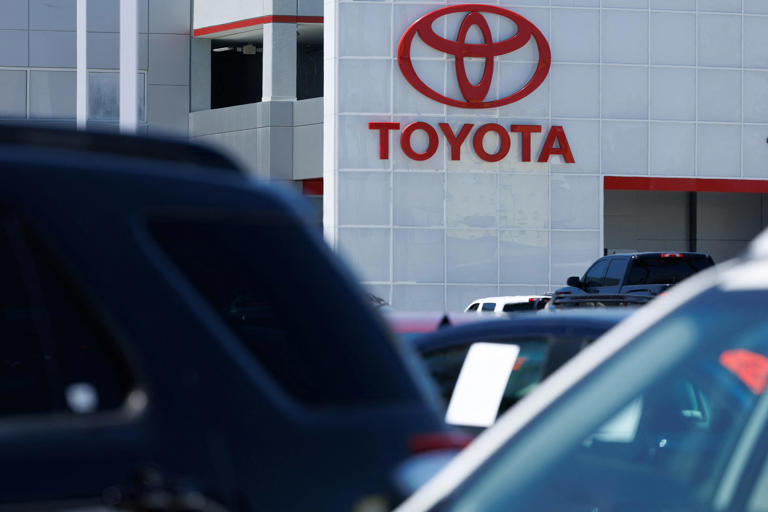 Toyota, Hyundai recall more than 500K vehicles. See which models need ...