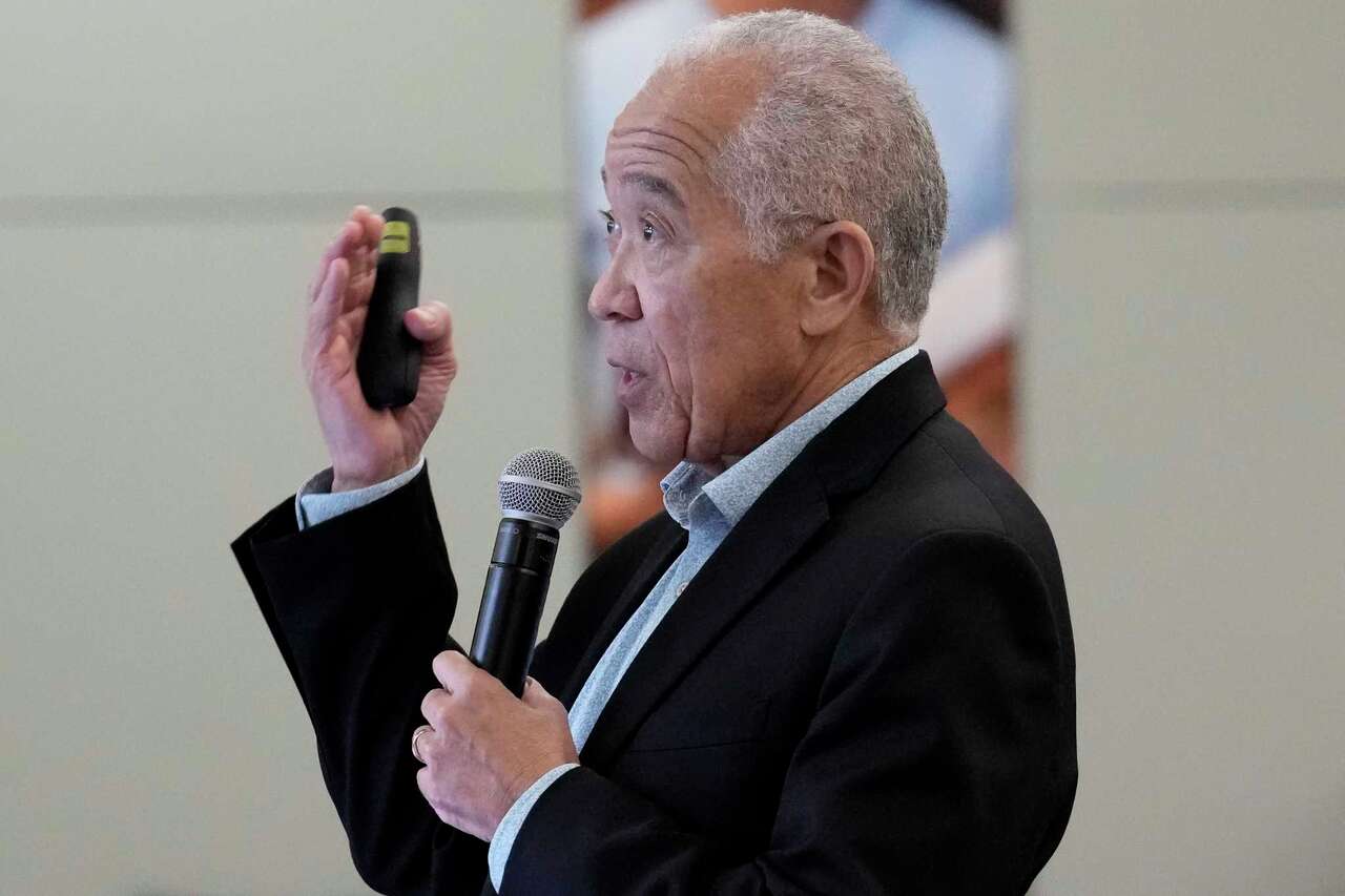 How would you grade HISD's Mike Miles? Houstonians give him an F. | Opinion