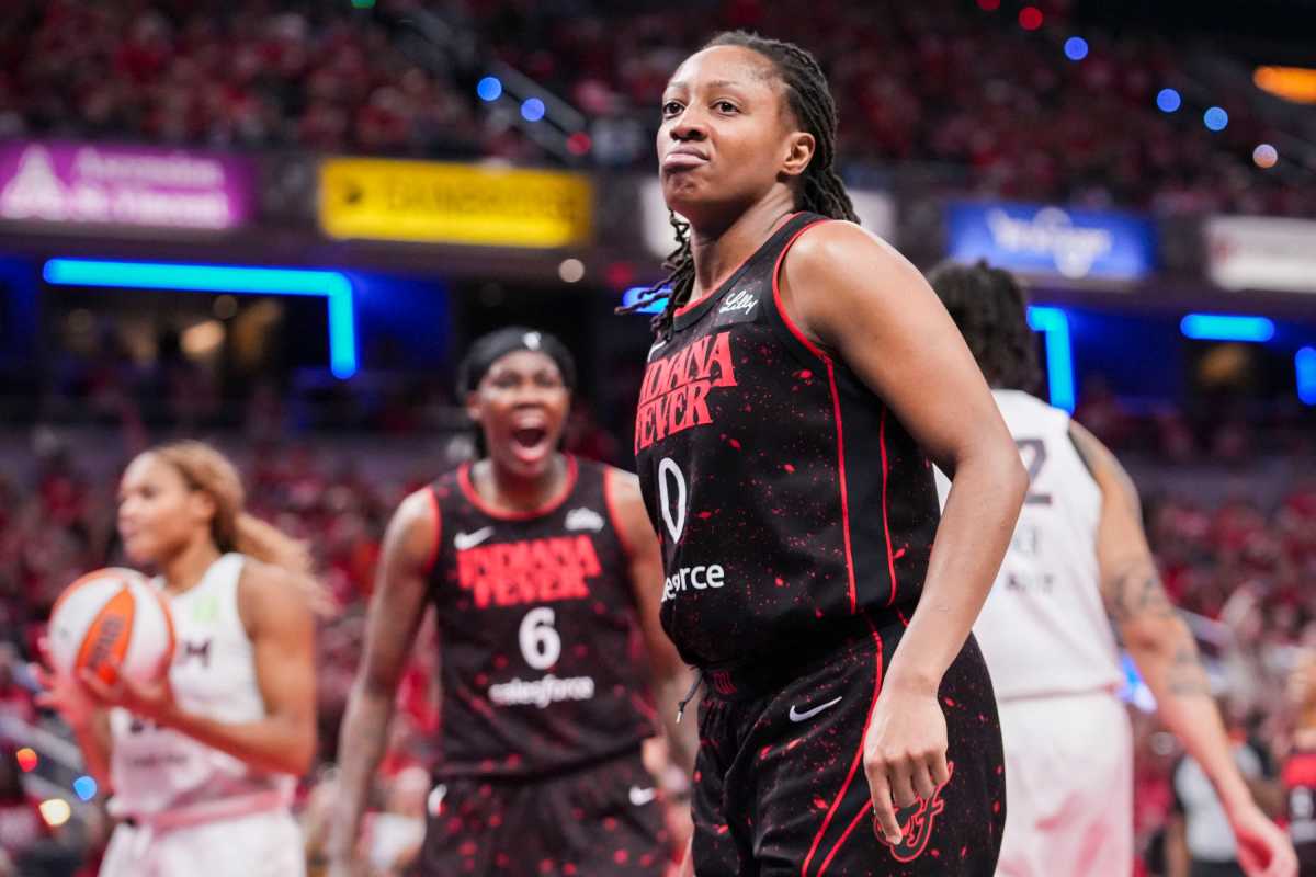 Indiana Fever Announce Kelsey Mitchell Update During Aces Game