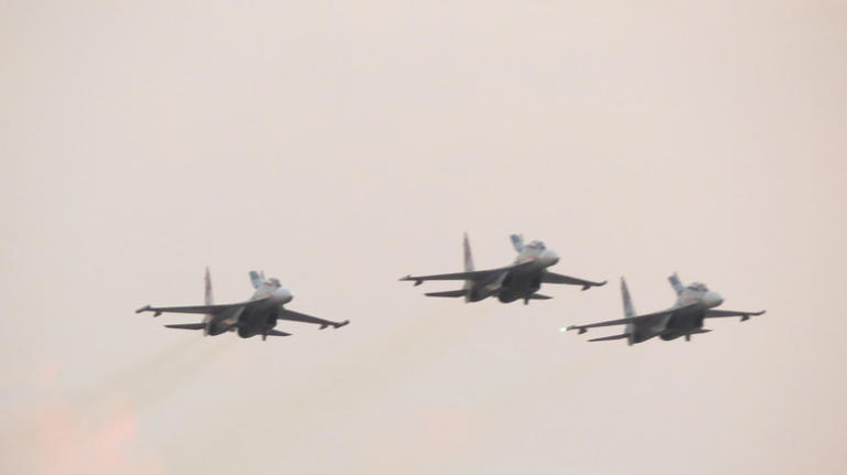 Venezuela's Military Put Its Russian Fighter Jets On Display To ...