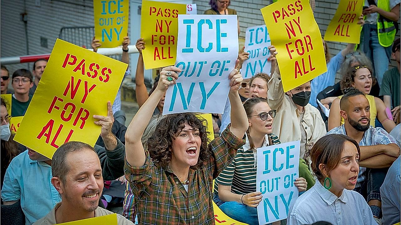New York democratic politicians arrested at ICE jail protest in Manhattan