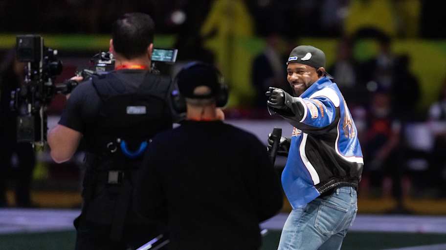 Adele Super Bowl halftime speculation heats up after debunked ...