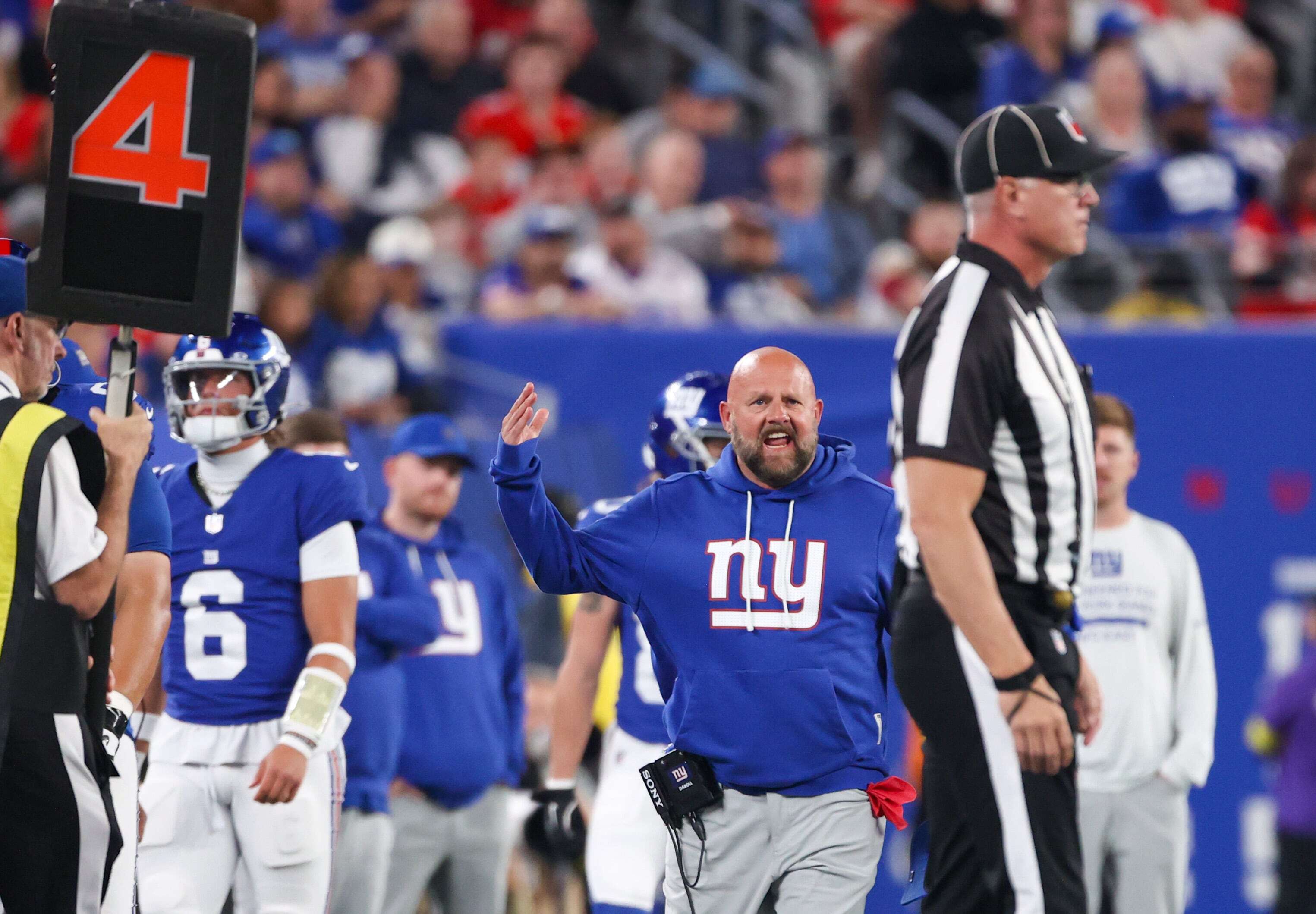 Giants get update on starter injured vs. Chiefs | Here’s how much time ...