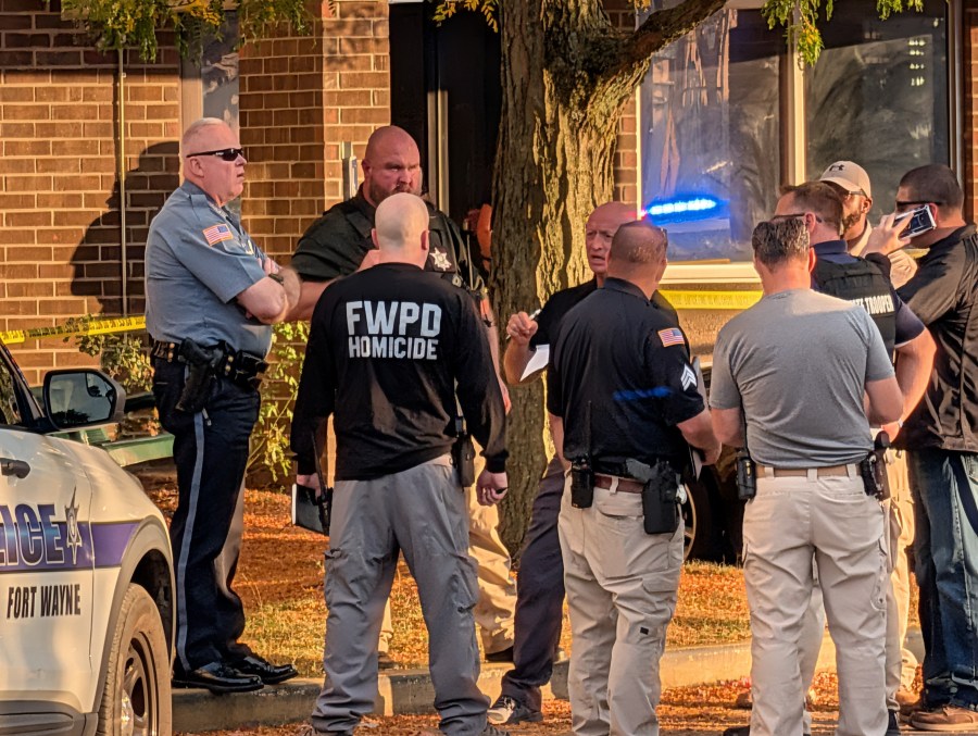 Coroner identifies man killed by Fort Wayne police after stabbing