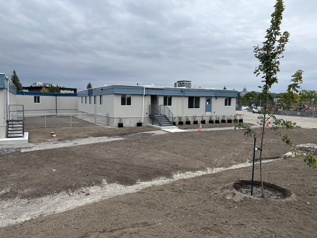 Montreal opens 1st modular housing units with round-the-clock support ...