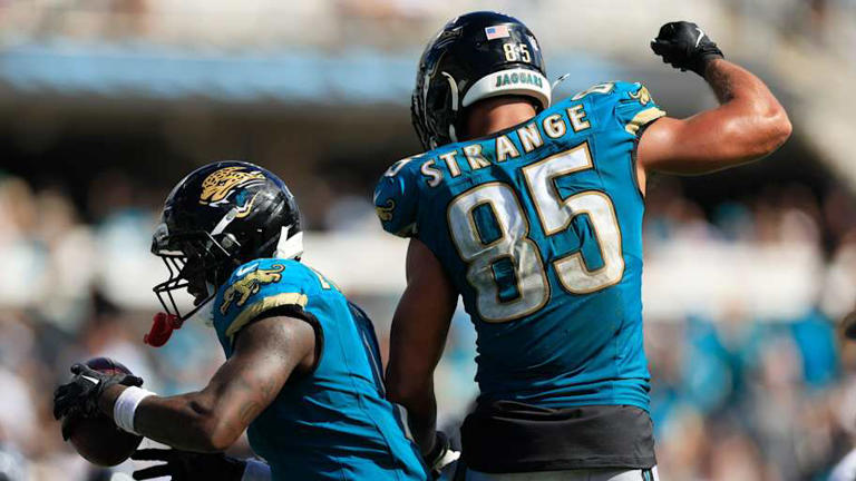 Jaguars TE Brenton Strange Talks Texans Win, Ascension