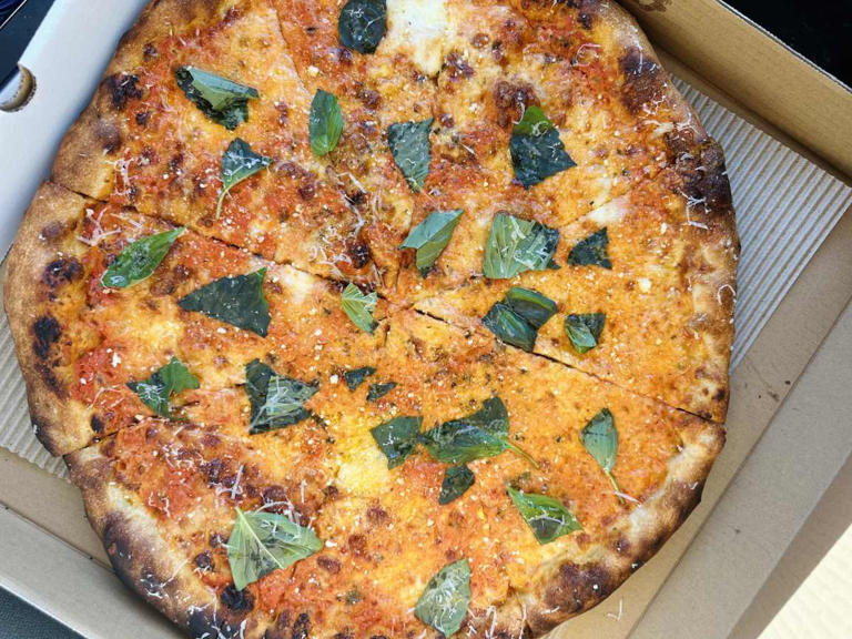 Are These Seattle Restaurants Worth The Hype?