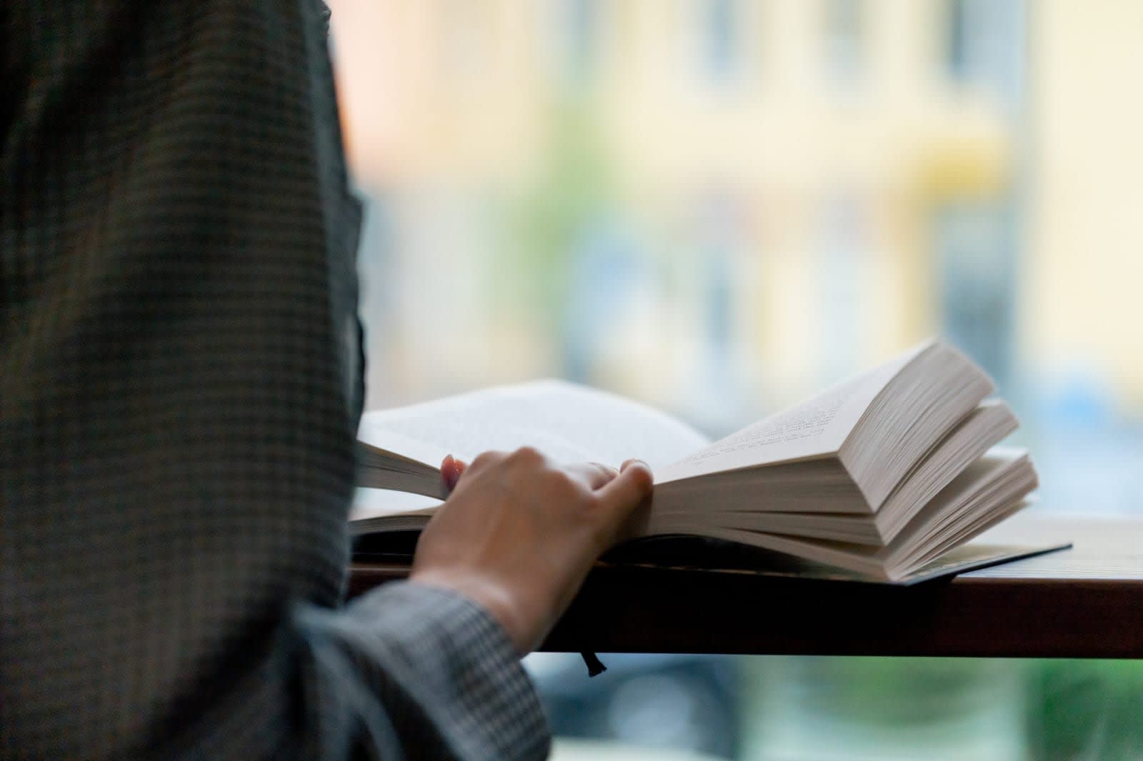 Americans are reading less, and experts say it hurts everyone
