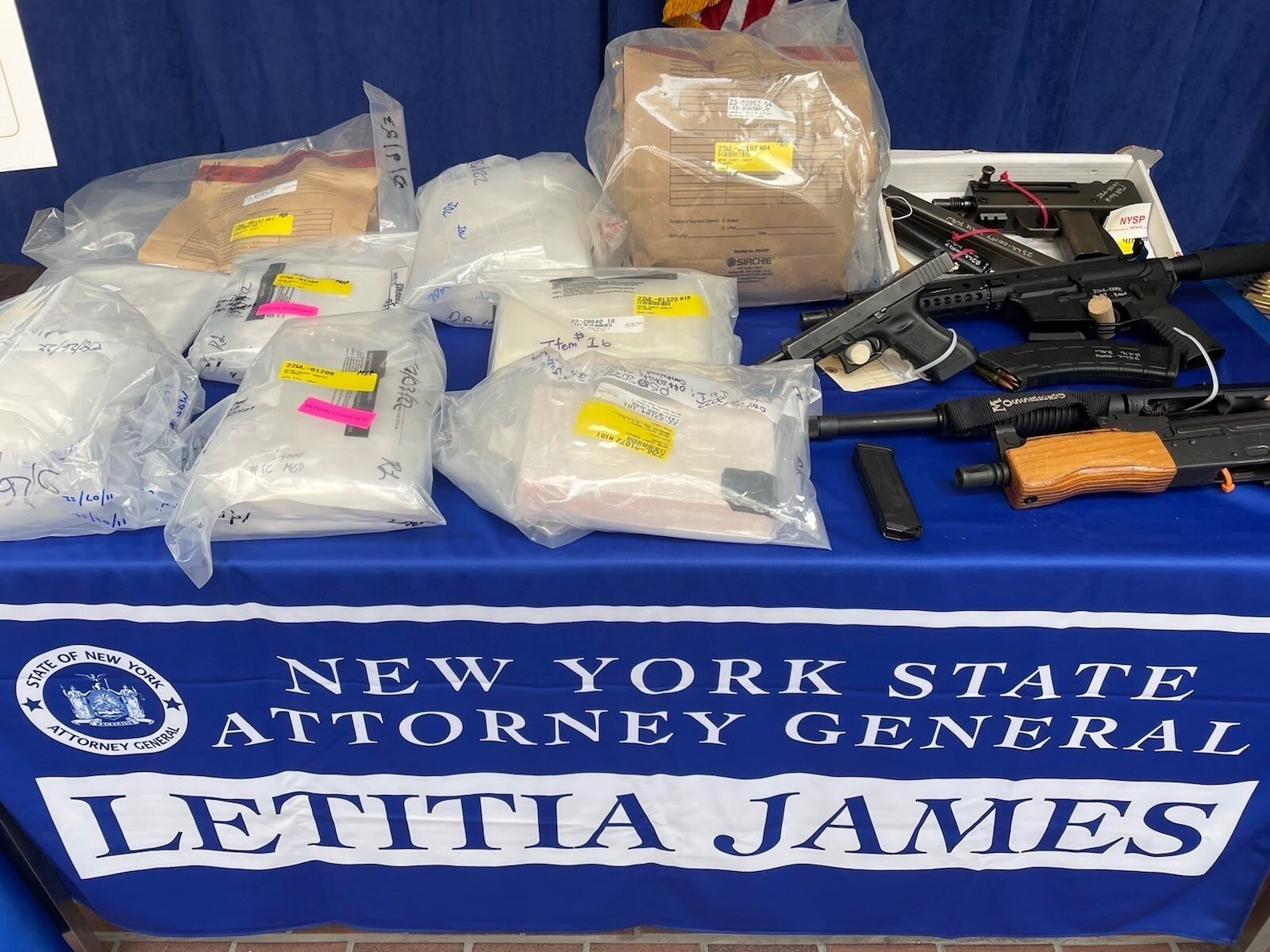 Letitia James anuncia condenas y sentencias de traficantes de fentanilo ...