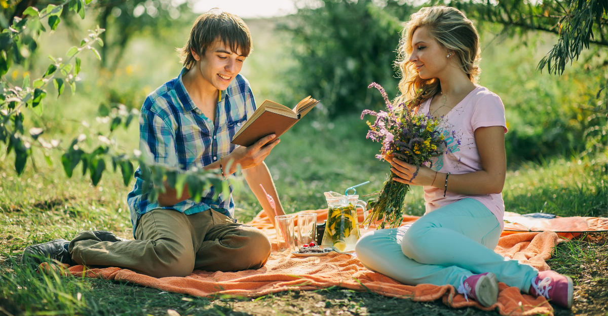 14 Things Men in Lasting Relationships Do Differently