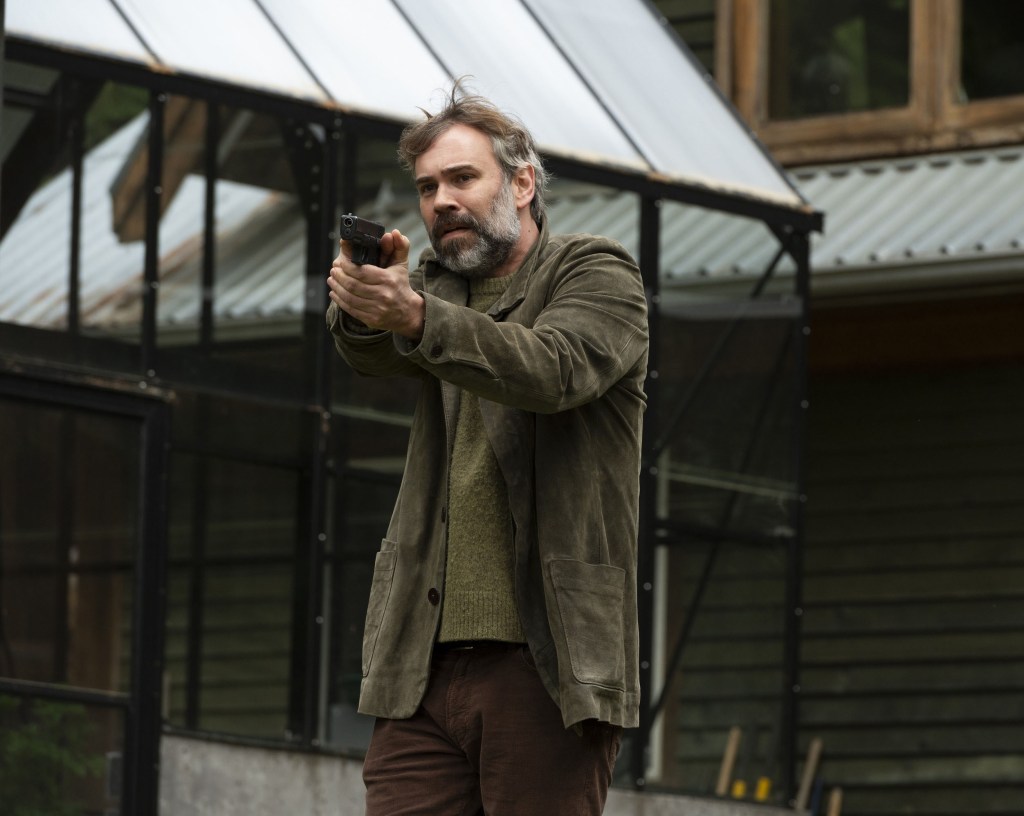 ‘Murder in a Small Town’ star Rossif Sutherland reveals on-set injury ...