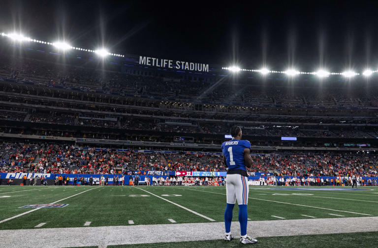 Giants get update on starter injured vs. Chiefs | Here’s how much time ...