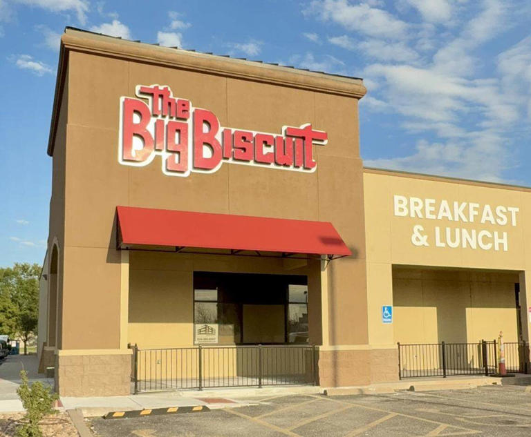 The first Wichita location of this breakfast chain has quietly opened