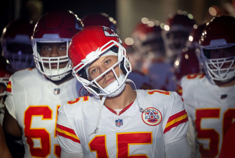 Giants get update on starter injured vs. Chiefs | Here’s how much time ...