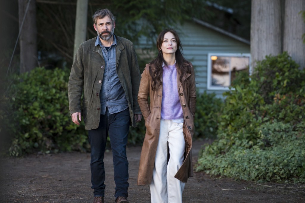 ‘Murder in a Small Town’ star Rossif Sutherland reveals on-set injury ...