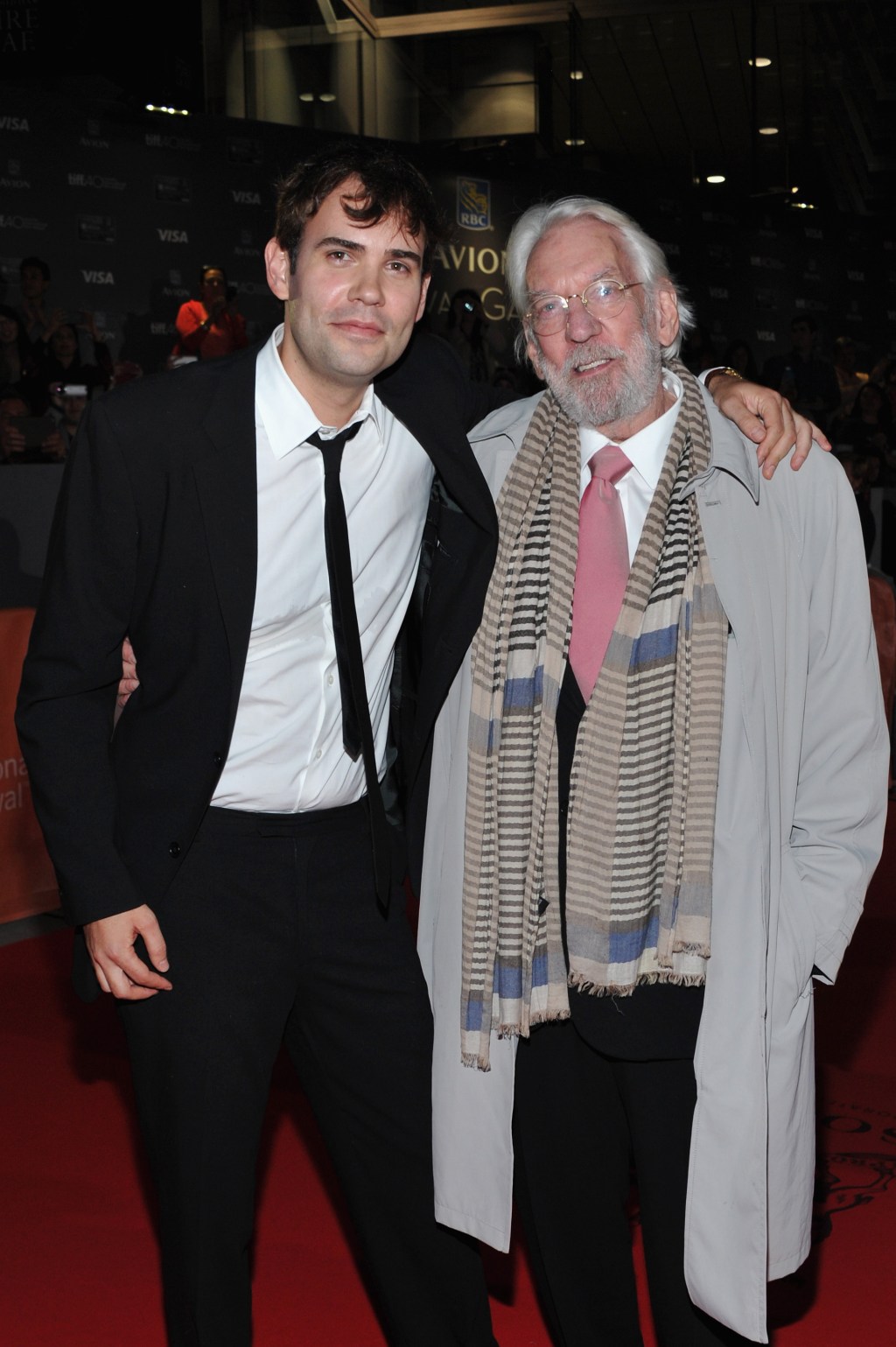 ‘Murder in a Small Town’ star Rossif Sutherland reveals on-set injury ...