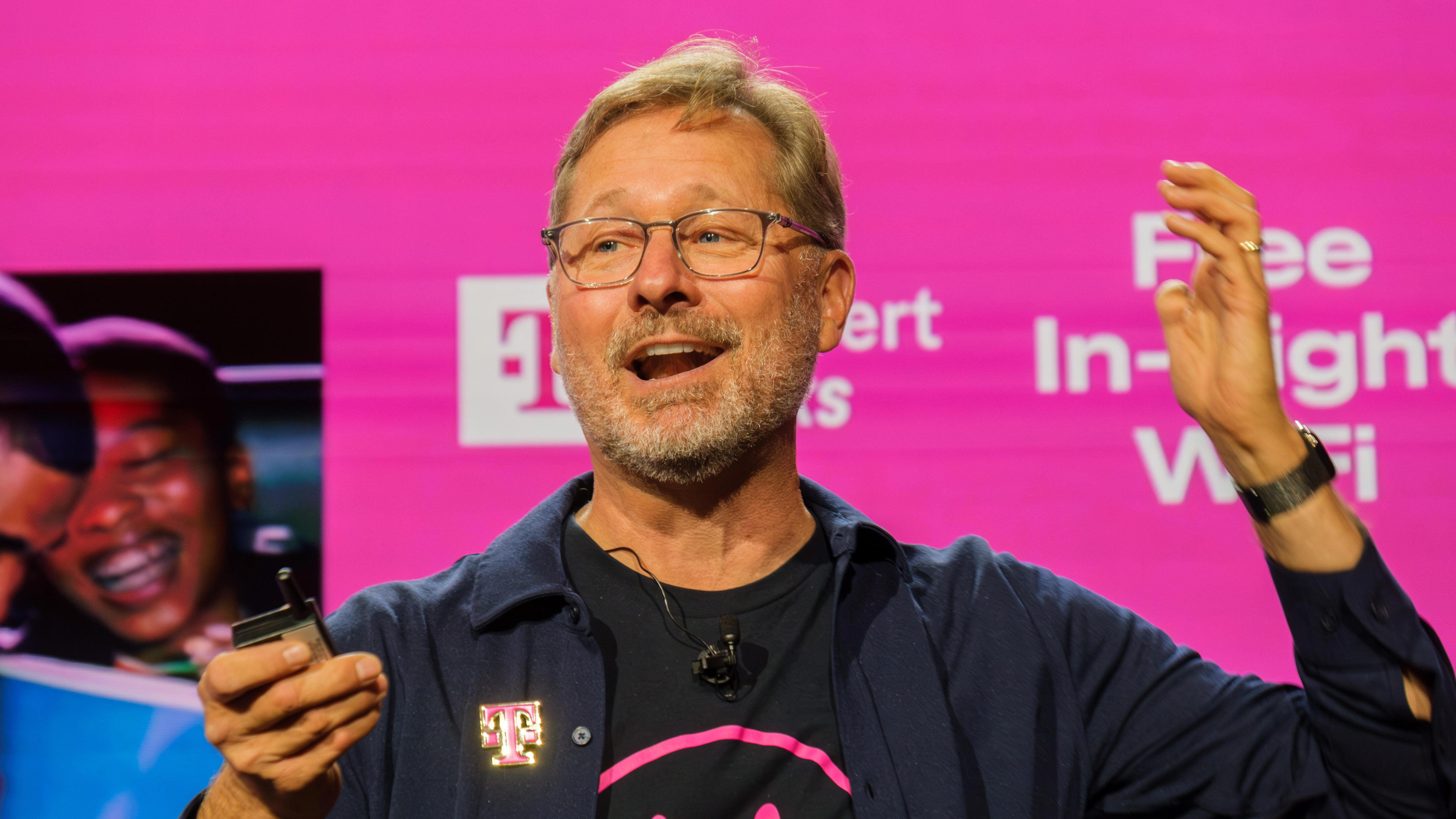 T-Mobile's Mike Sievert to Become Un-CEO: Srini Gopalan Takes Over Nov. 1